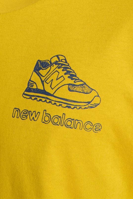 Graphic Tees - New Balance